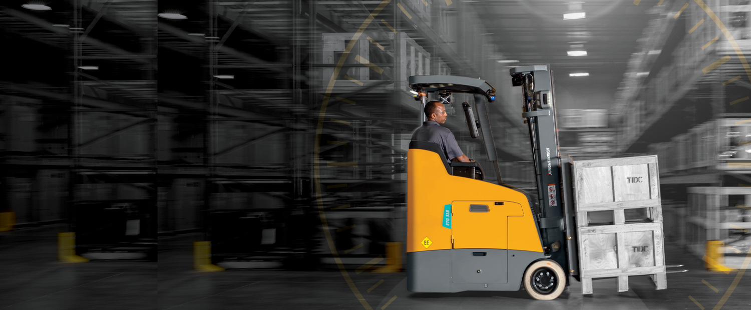 Forklifts, Electric Pallet Jacks & Reach Trucks | Jungheinrich