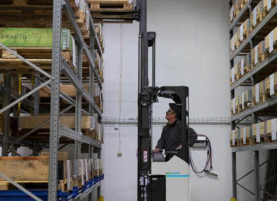 Stand-In Stackers - ASR Series | UniCarriers Stand-In Stackers - ASR Series | UniCarriers