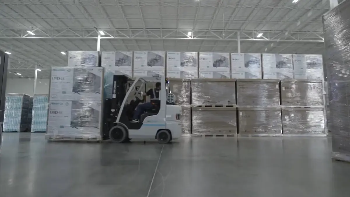 Sunbelt Material Handling & LX Pantos - Platinum II Series ...